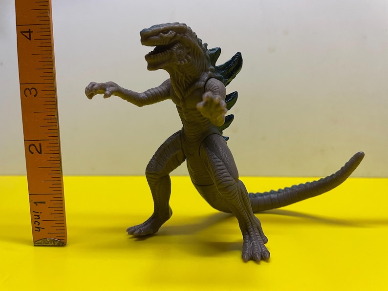 Godzilla Bandai 1998 Godzilla US Godzilla Zilla Vintage Mini Figure Japan High 4 Inch Height 6-8 ...