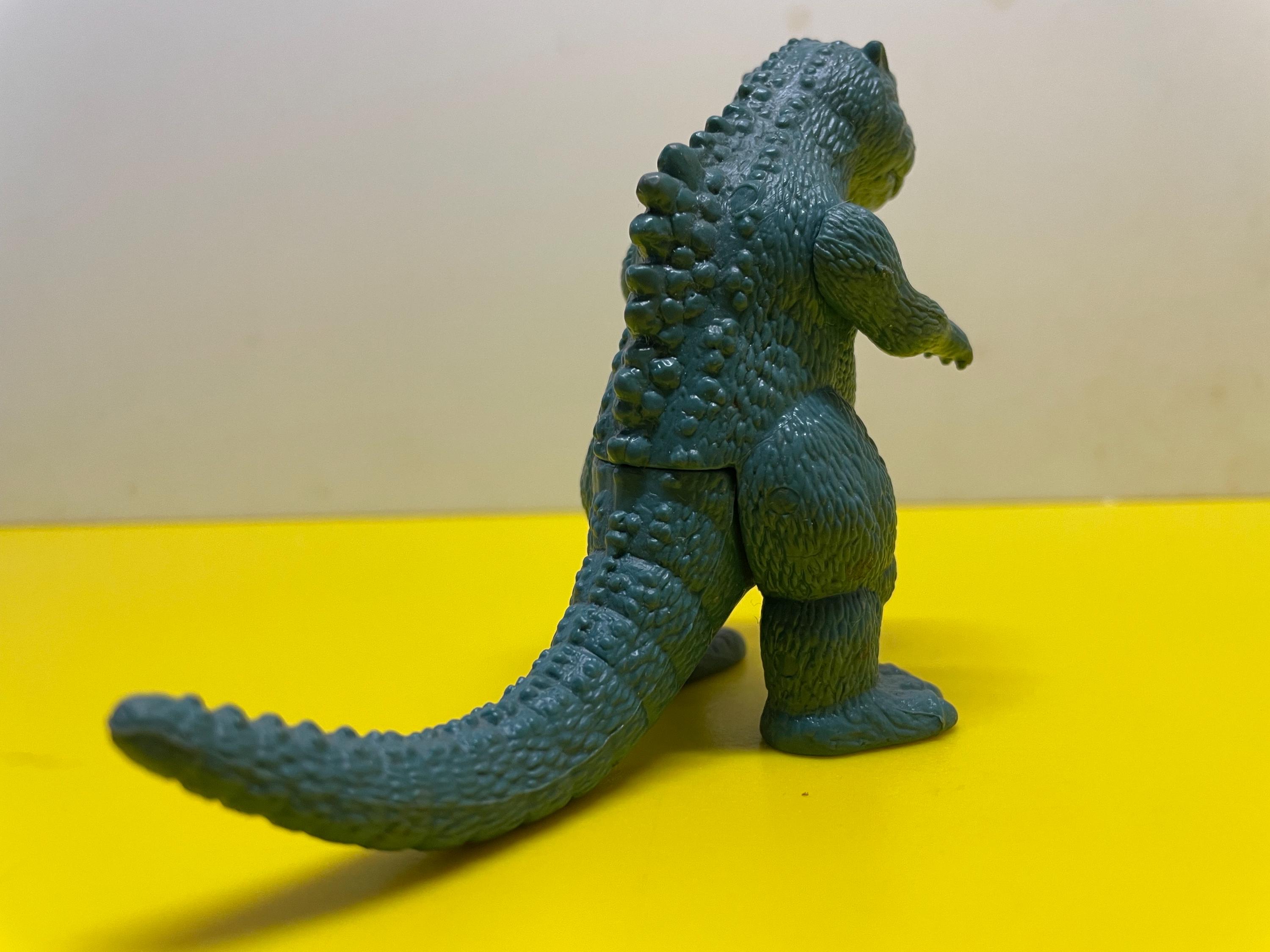 Godzilla Bandai 1994 Little Godzilla Vintage Mini Figure Japan Height 3 ...