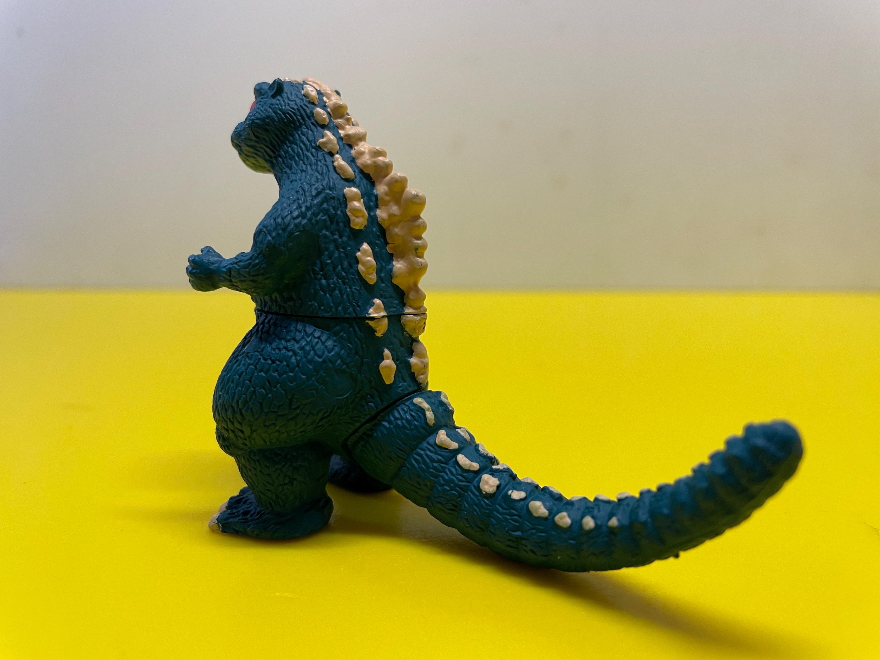 Godzilla Bandai HG Little Godzilla Vintage Gashapon Mini Figure Japan ...