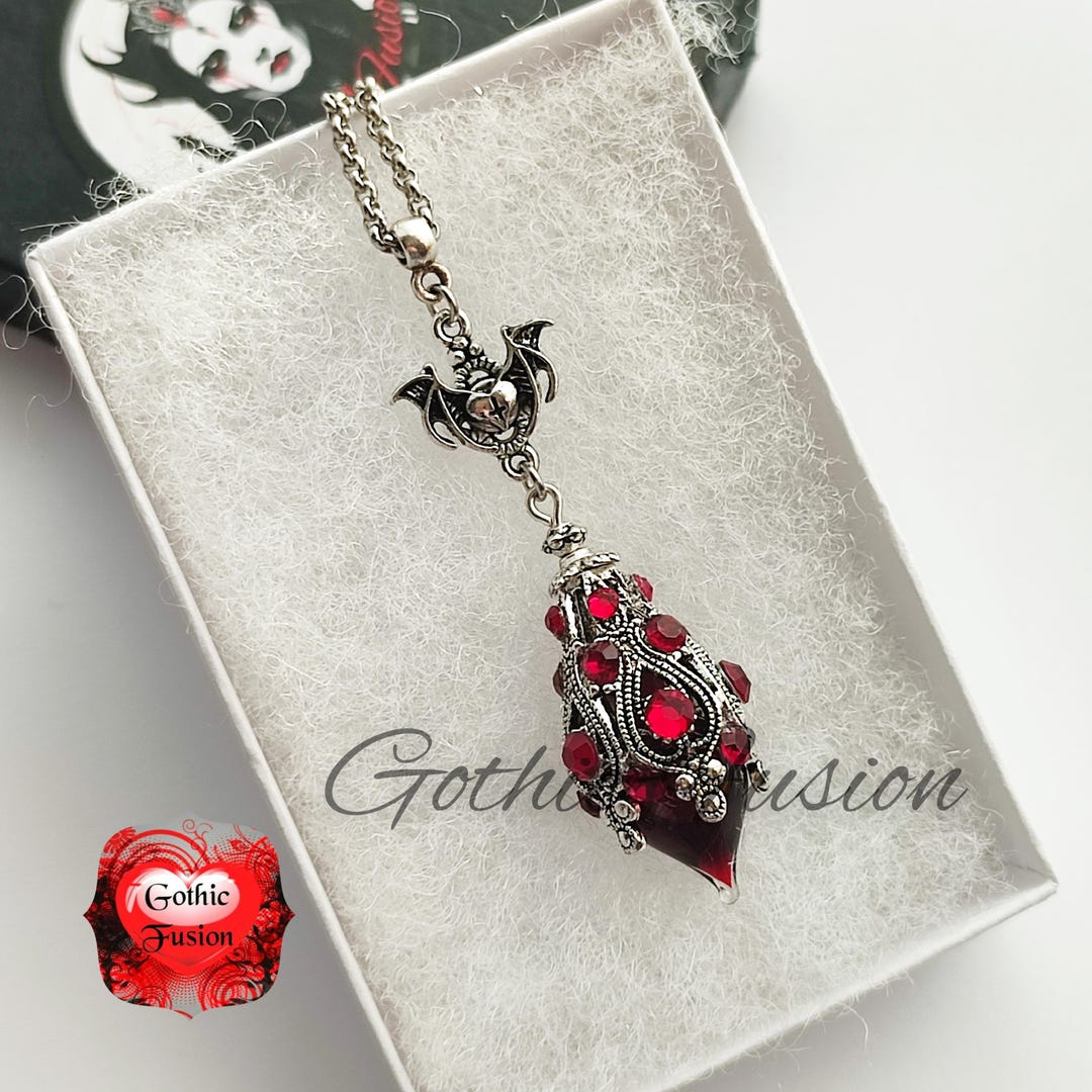 Eternal Lovers Vampire Bat Blood Vial Red Gothic Wedding Heart Necklace ...