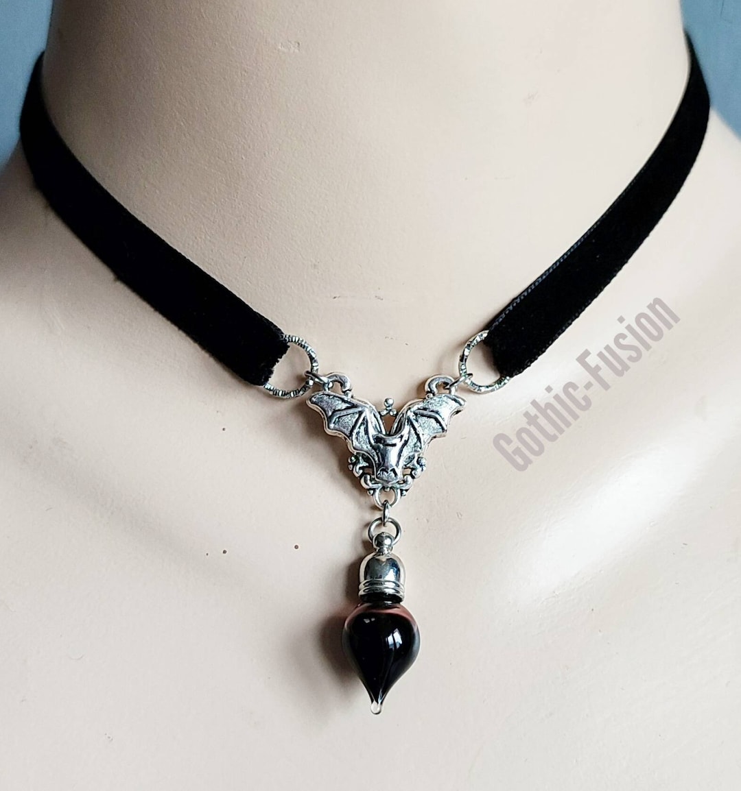 Vampire Bat Vial Choker: Gothic Black Velvet Collar, Blood Vial Vampire ...