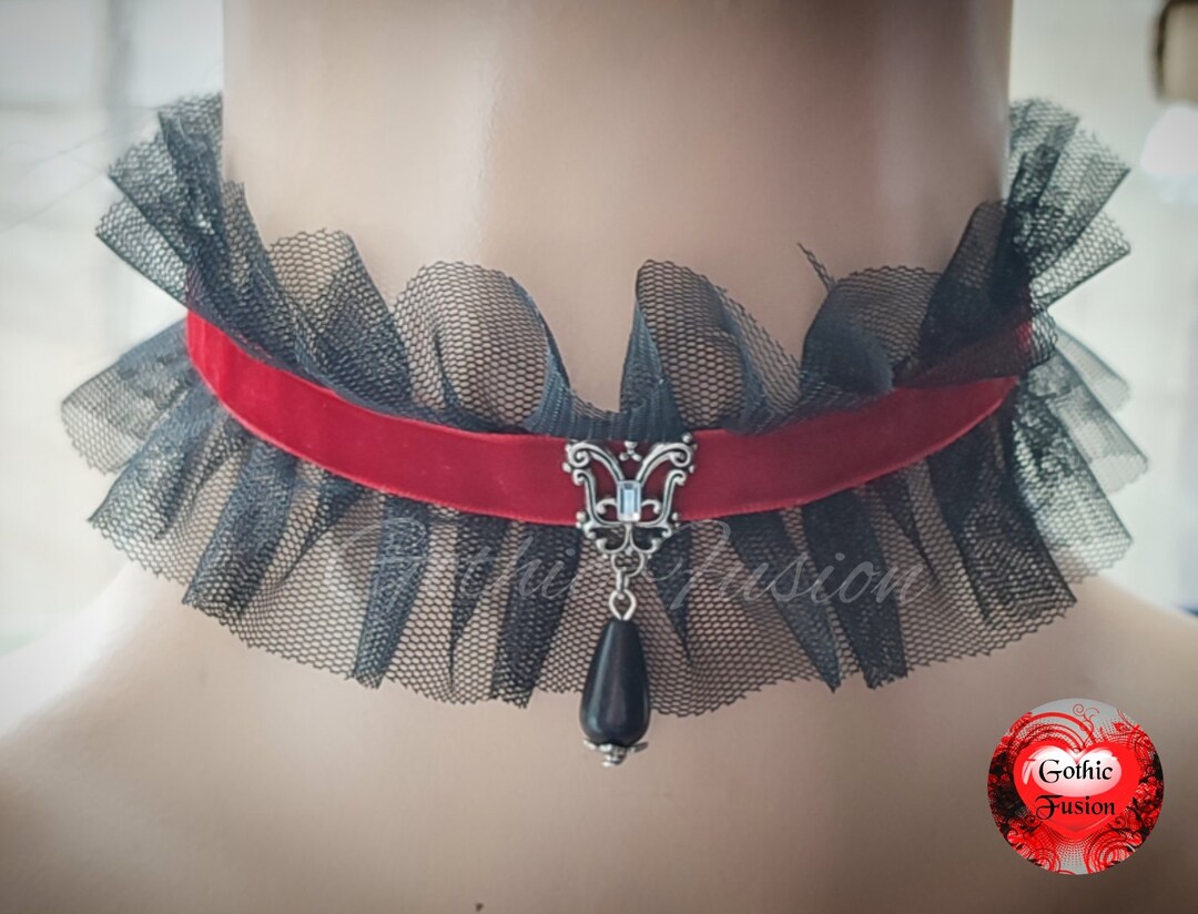 Goth Burlesque Velvet Ruffle Choker, Dracula's Bride, Burlesque Costume ...