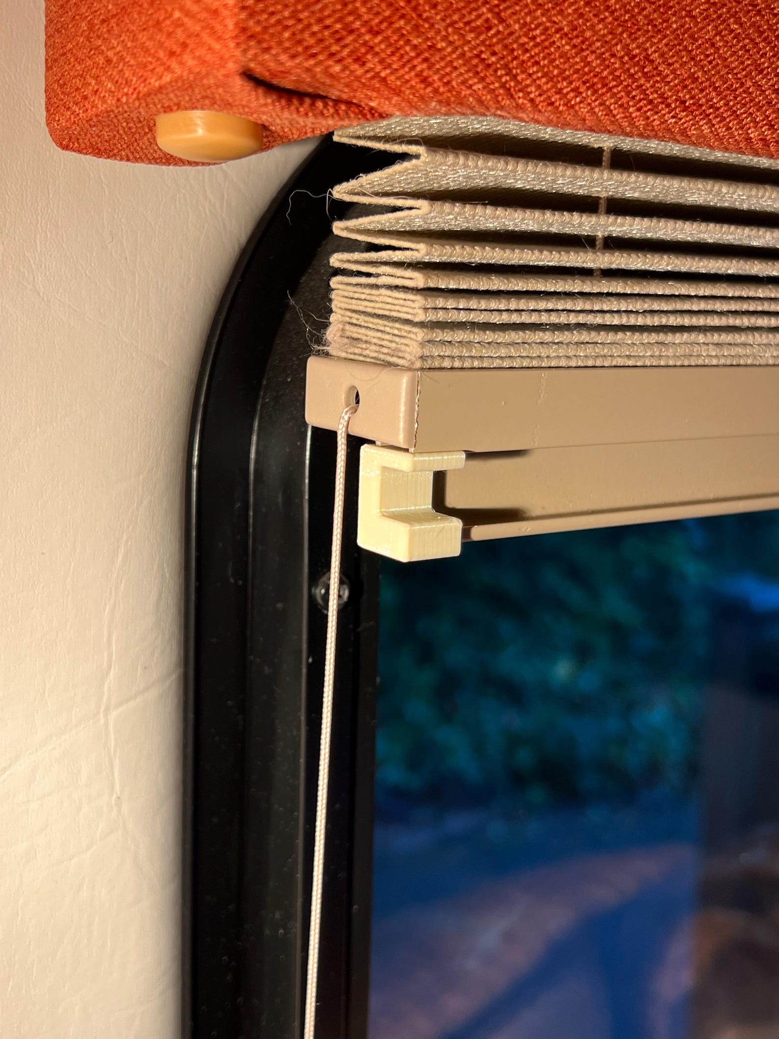 Protective Window Shade End Covers (7 Pairs), Fits Window Shades on ...