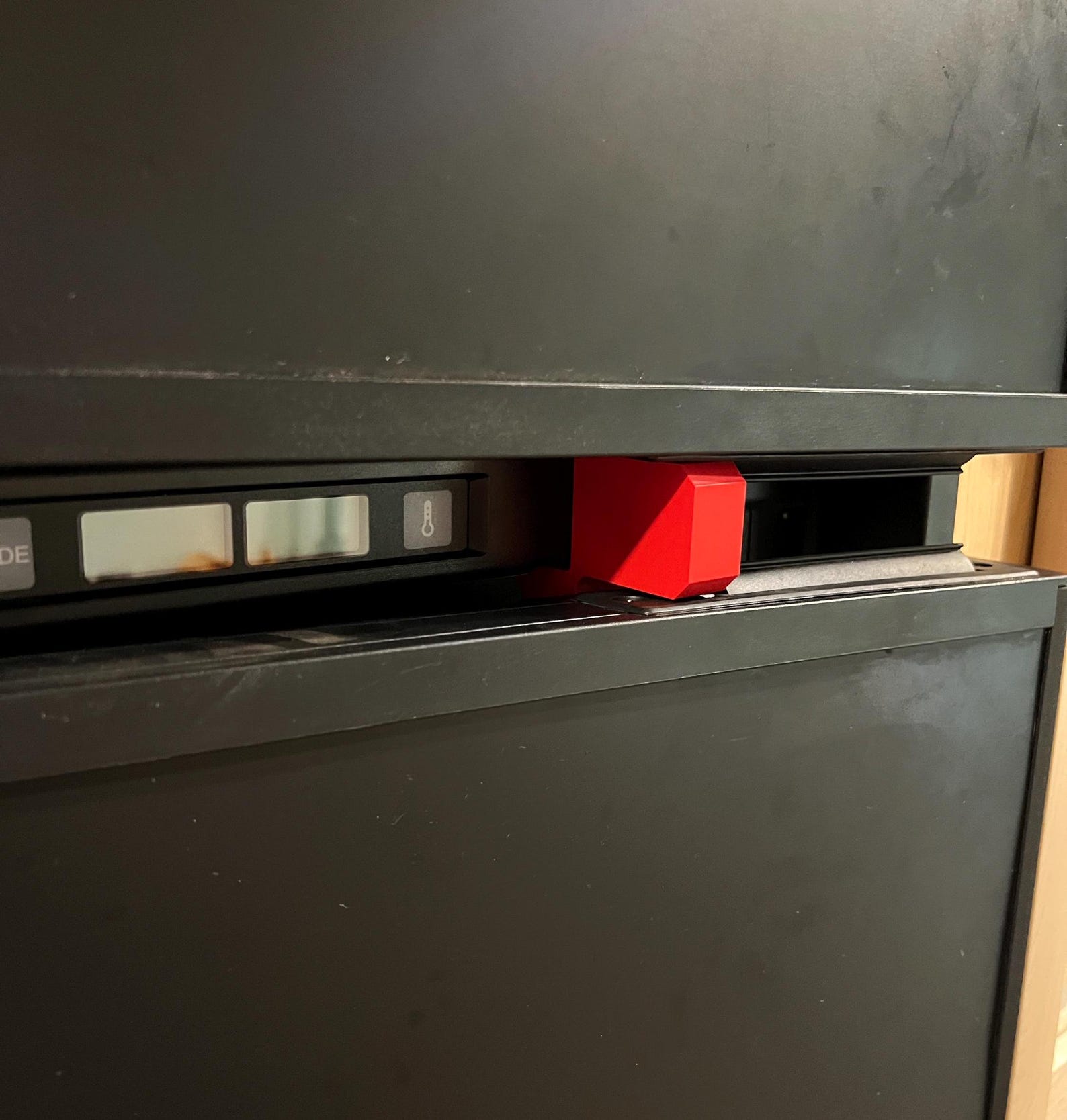 Refrigerator Door Prop for Norcold N7X and N8X Refrigerator/freezers (2 ...