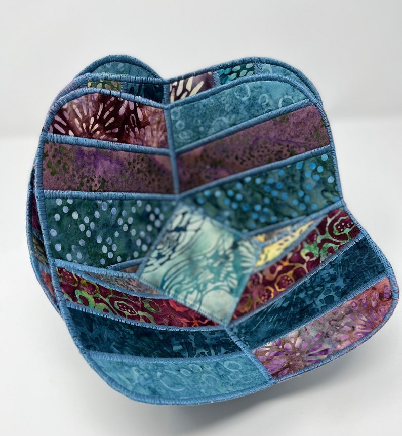 Reversible Fabric Bowl in Natural Colored Batik - Etsy