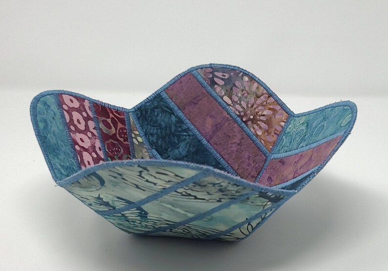 Reversible Fabric Bowl in Natural Colored Batik - Etsy