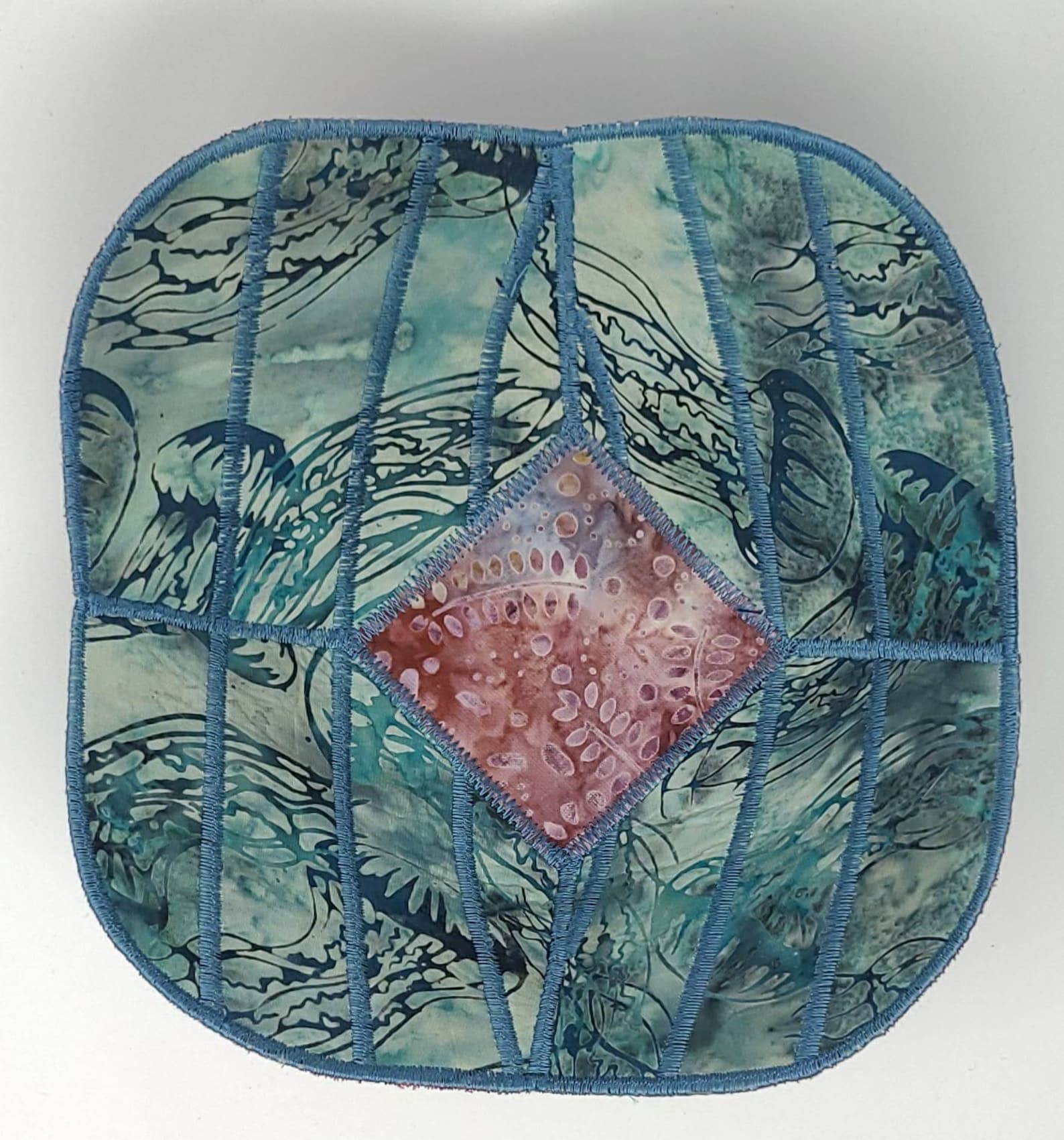 Reversible Fabric Bowl in Natural Colored Batik - Etsy