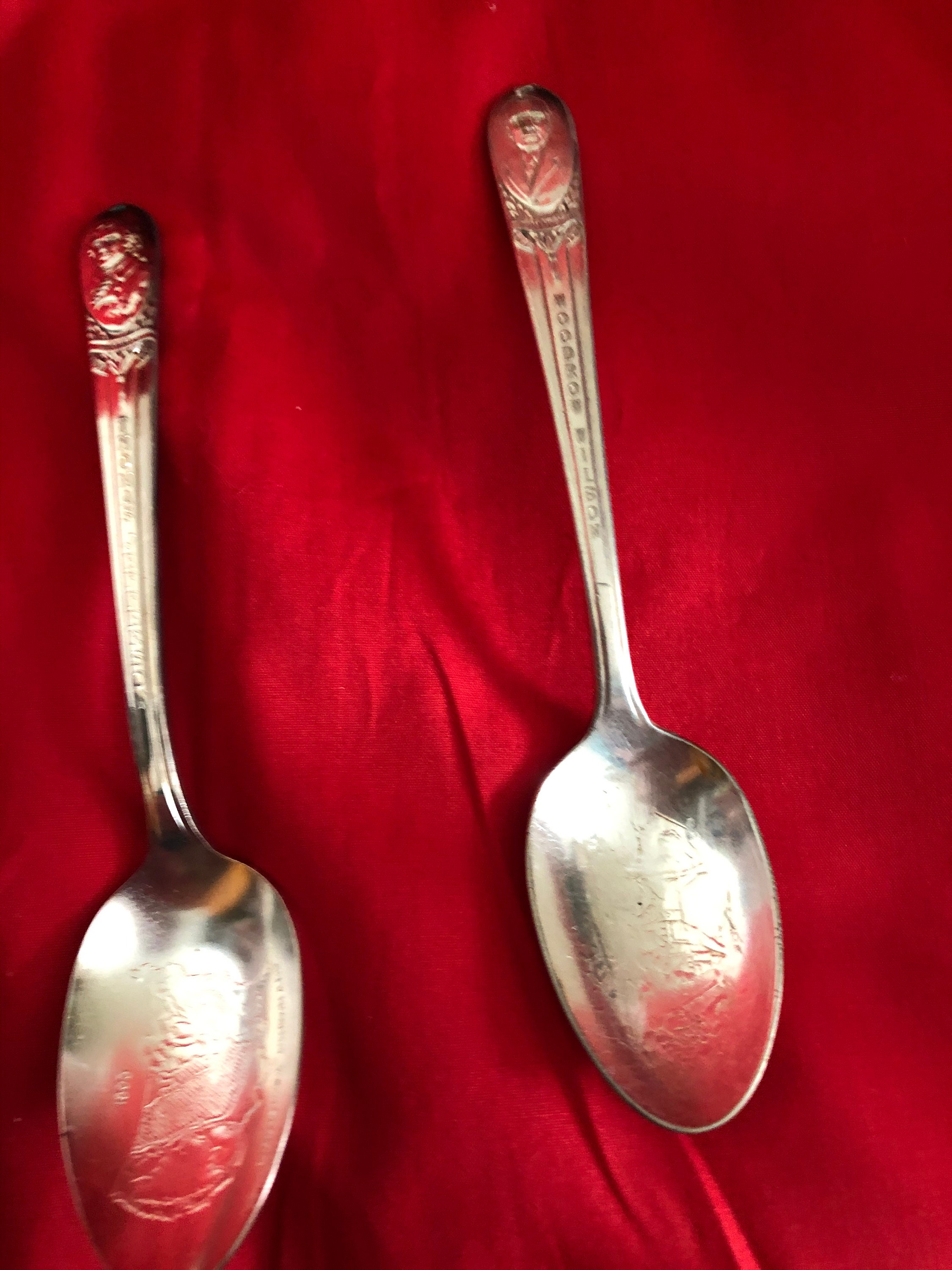 Presidente Etched Silverplate Spoons Wm. Rogers Manufacturing Company 4 ...