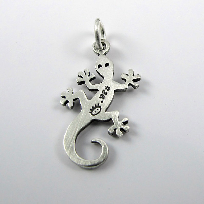 Tiny Gecko Pendant / Necklace - Etsy