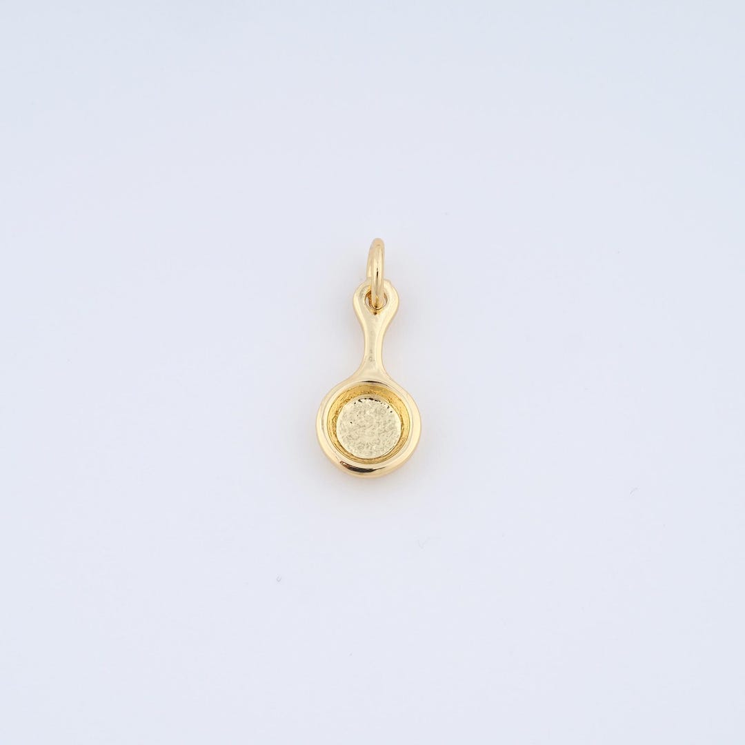 18K Gold Filled Frying Pan Pendant Gold Frying Pan Charm Frying Pan ...