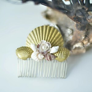 Seashell Hair Comb, Handcrafted Natural Seashell, Beach Wedding Comb ...