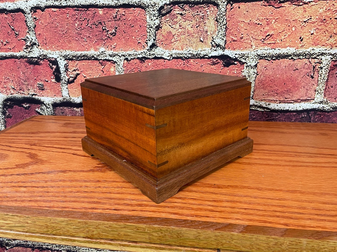 Pet Urn, Dog Urn, Pet Cremation Box for Ashes - Etsy