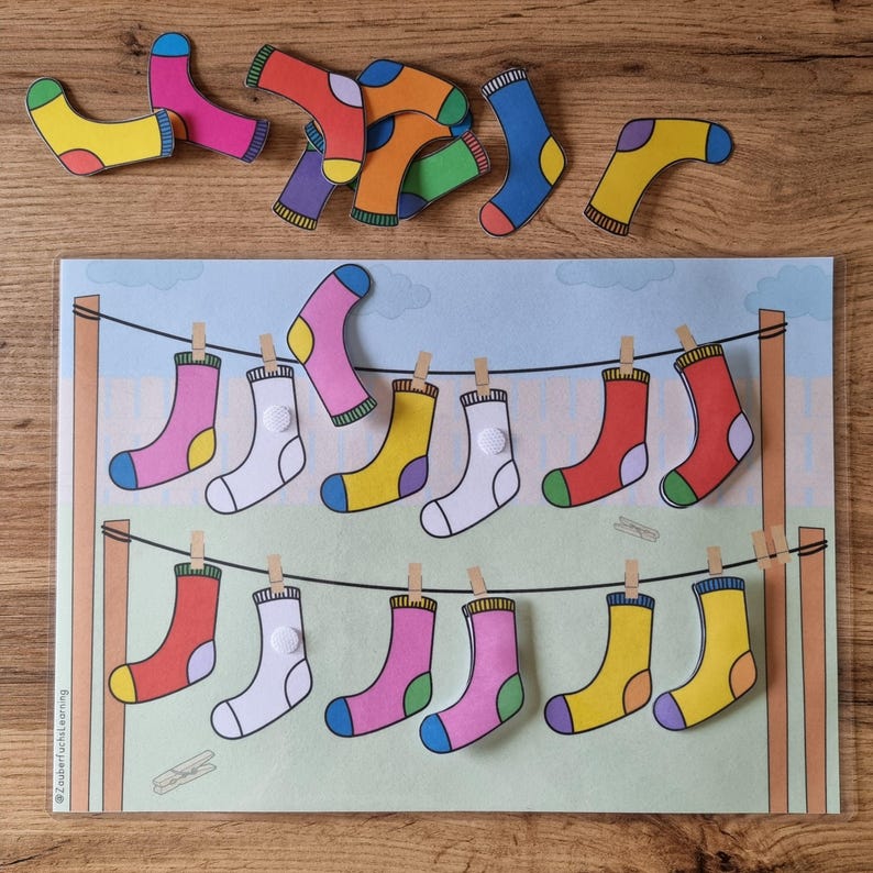 Clothes Line Color Matching Socks, 18 Socks, Kindergarten and Preschool ...
