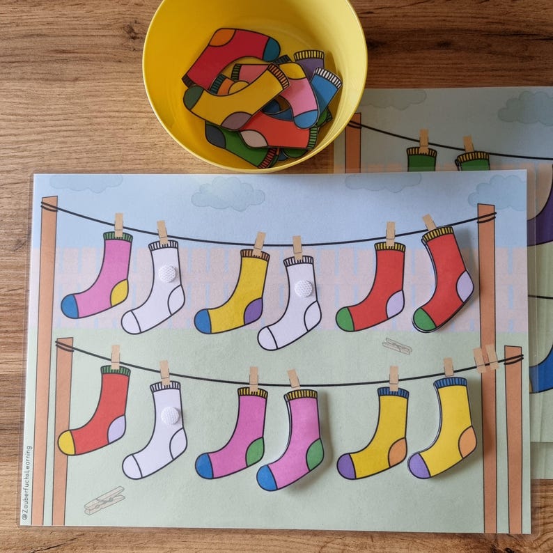 Clothes Line Color Matching Socks, Color Matching, 18 Socks ...