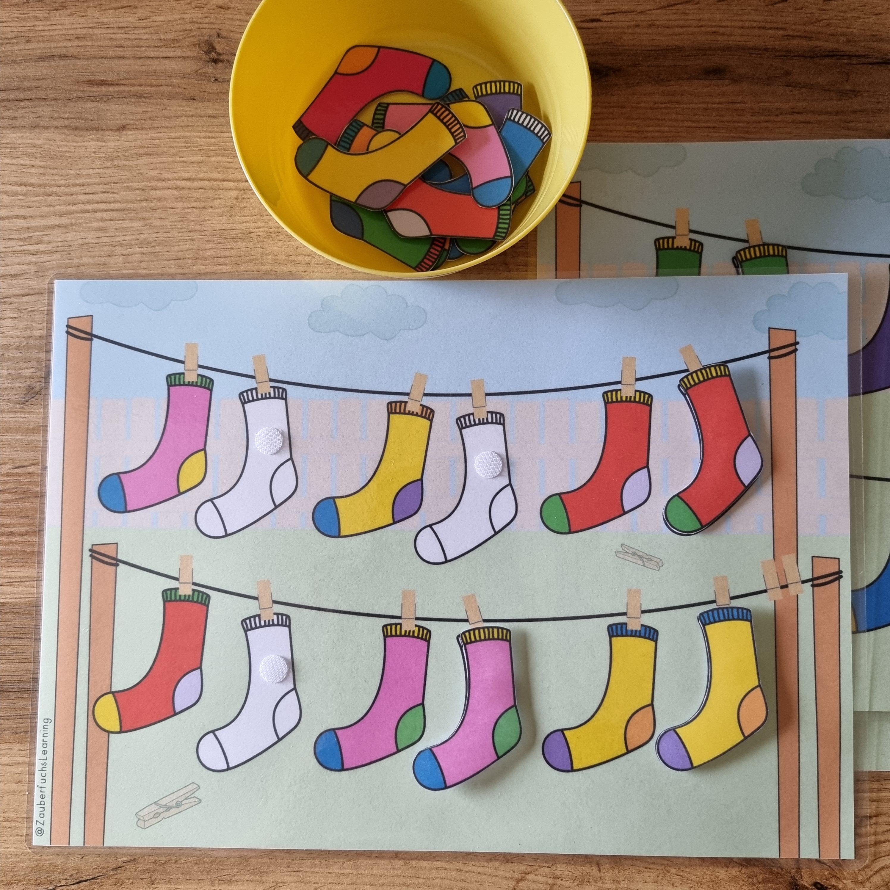 Clothes Line Color Matching Socks, Color Matching, 18 Socks ...