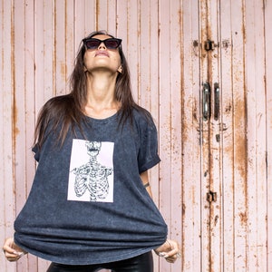 The Ghastly Pink Distressed Unisex Boxy Skeleton Tee Shirt - Etsy