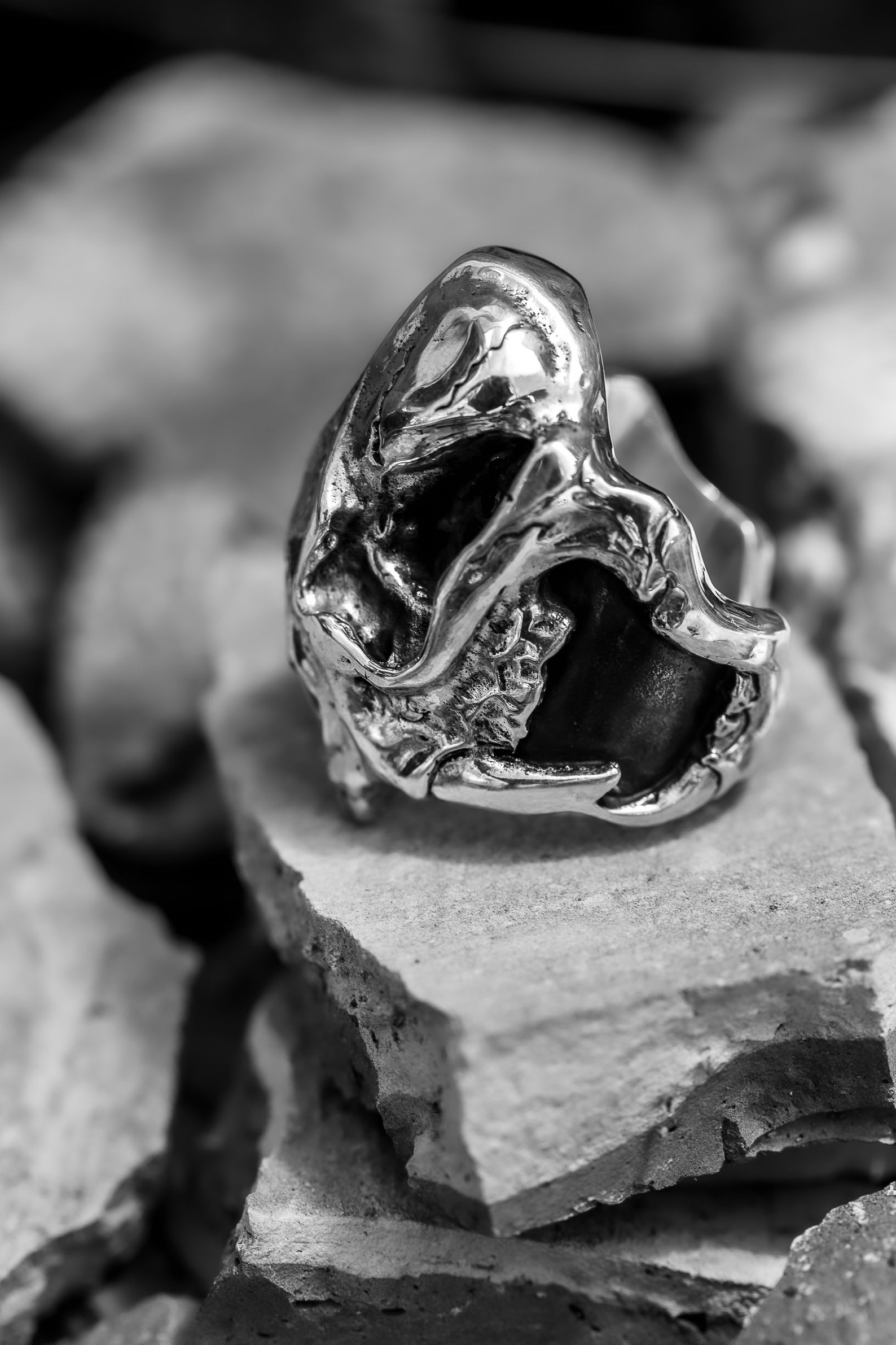 Saber Skull Ring With Black Diamond Eyes - Etsy