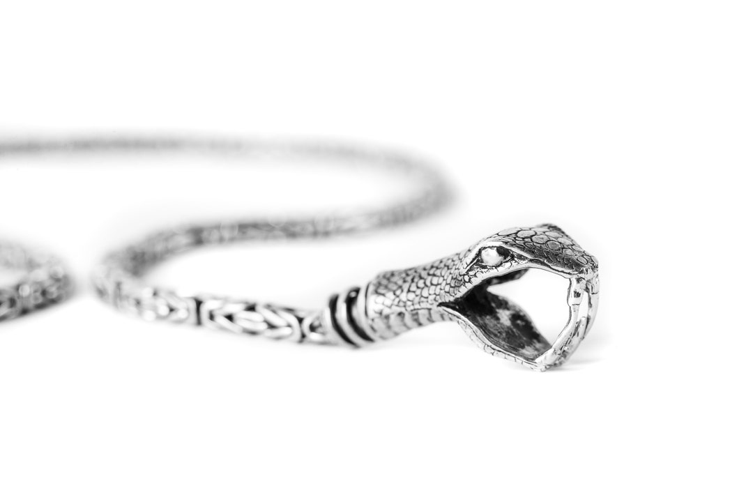 Solid Silver SNAKE BITE Adjustable Lariat Bolo Silver Chain Necklace - Etsy