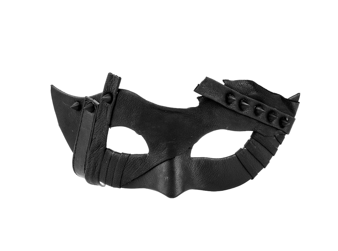 Zoro Inspired Leather Face Mask for Halloween - Etsy