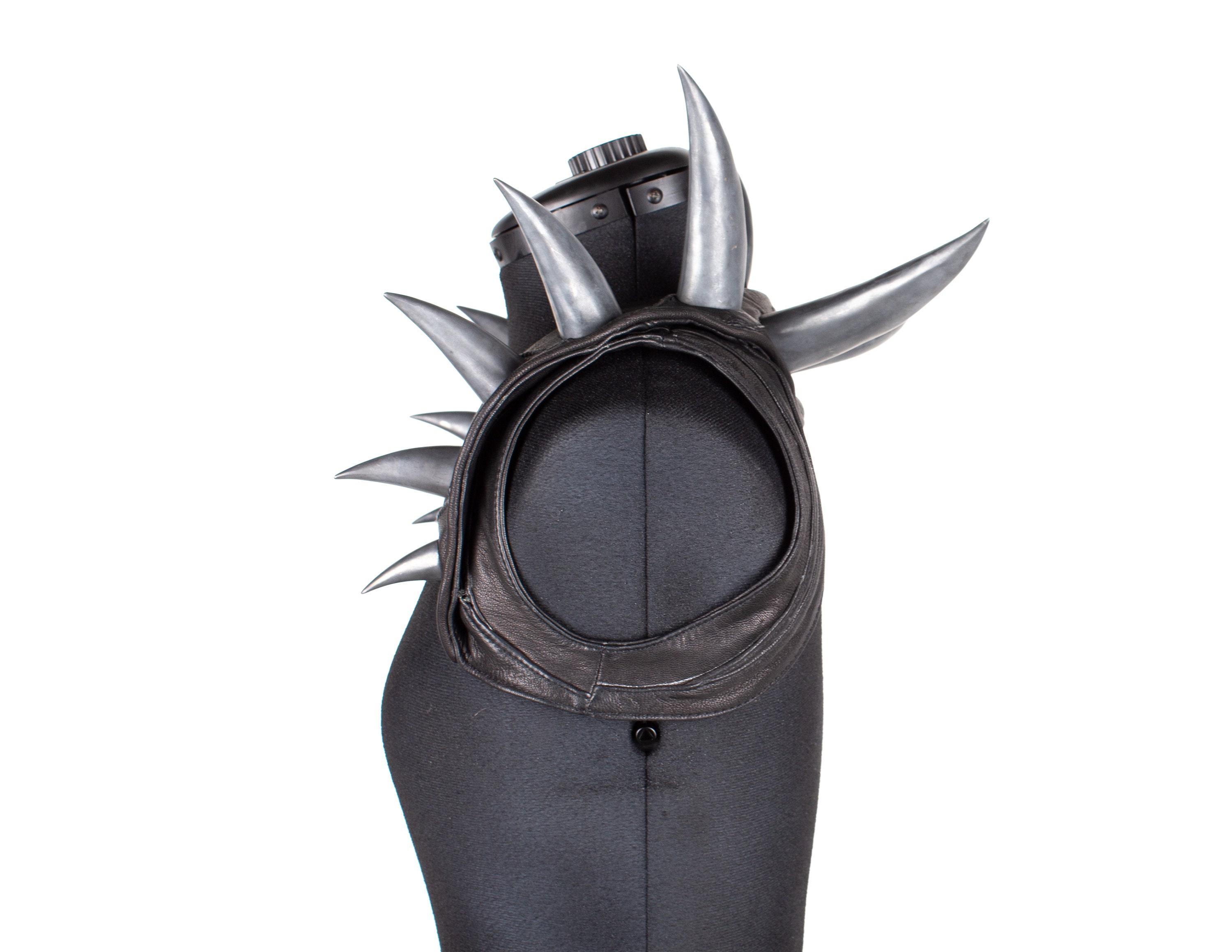 Royal Shadow Spike Shoulder Piece in Black Leather