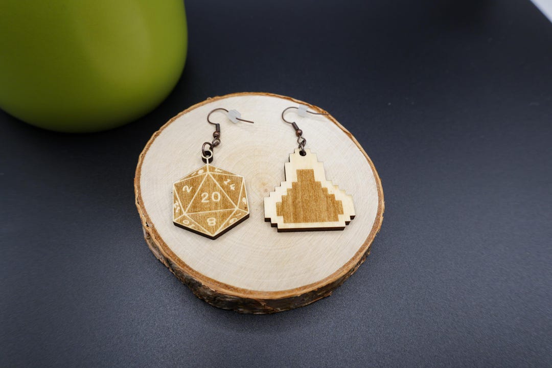 Wooden D20 BG3 DND Earrings | Potion and Dice Earrings | Board Game ...