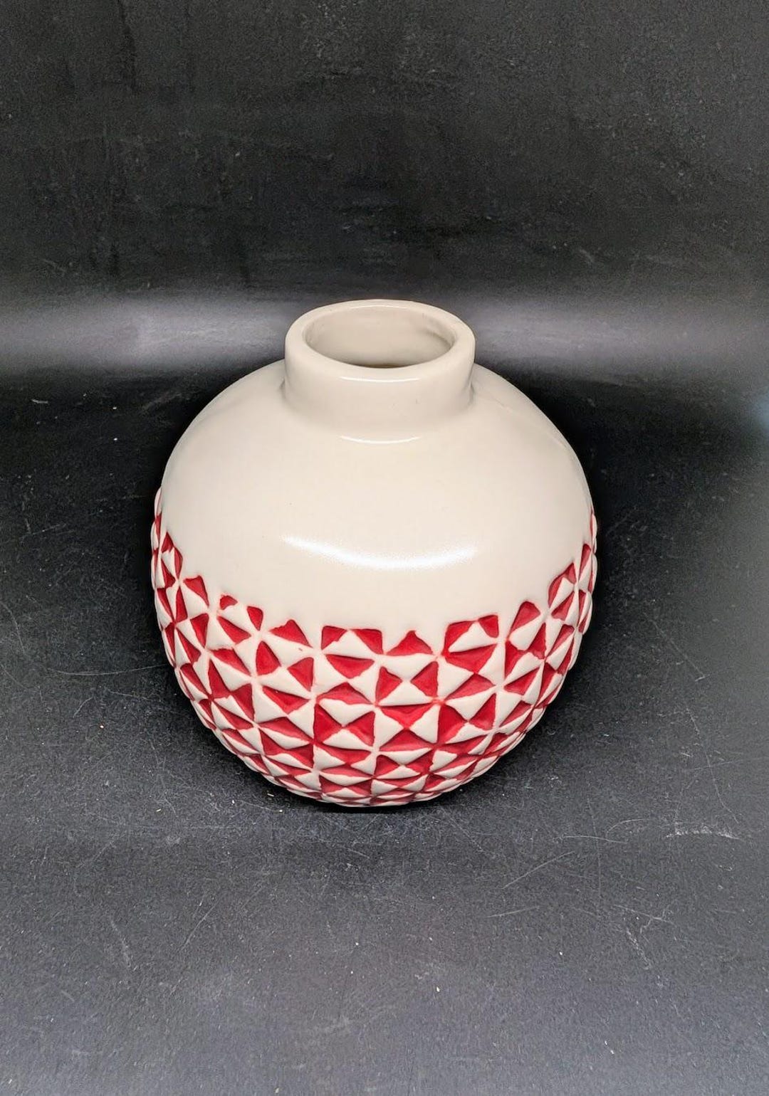 Red and White Geometric Design Vase 4 1/2" - Etsy