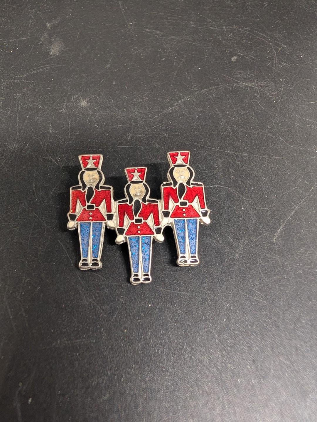 Toy Soldiers Pin - Christmas Pin - Toy Soldier Brooch - Christmas ...