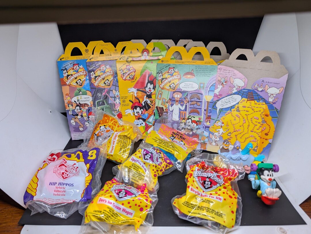 Set of 4 Animaniacs Happy Meal Box With 8 Toys - Pigeon - Button - Dot ...