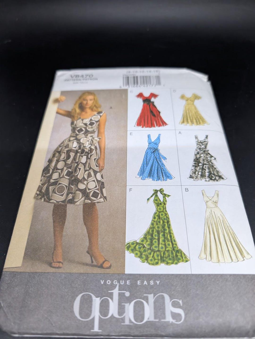 Vogue V8470 Dress Pattern - Vogue Easy Options - Size Tall - B5 6 ...
