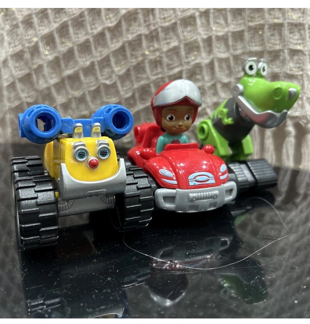 Nickelodeon Rusty Rivets Racers - Ruby Botasaur and Turbo-bytes - Etsy