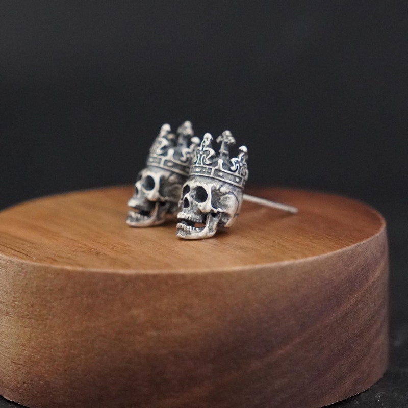 Skull Earrings - Etsy