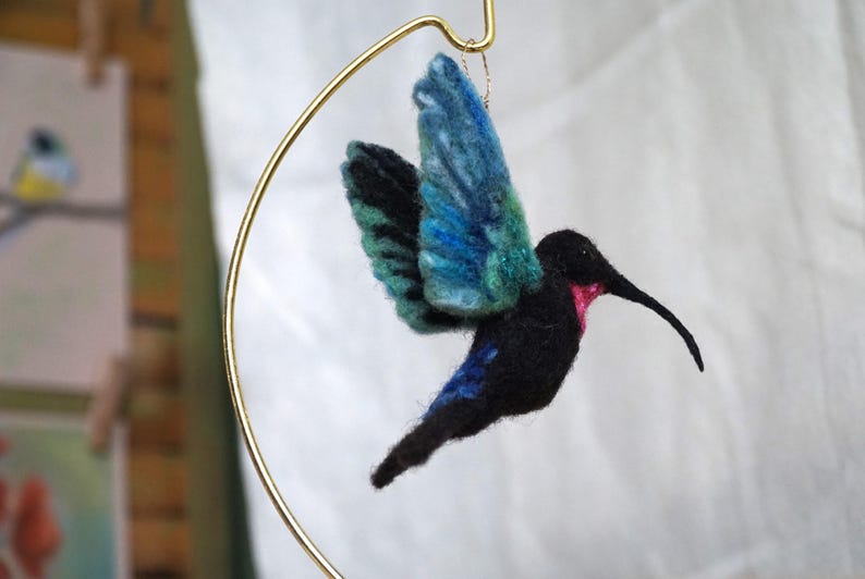 Needle Felted Hummingbird in Flight-made to Order - Etsy