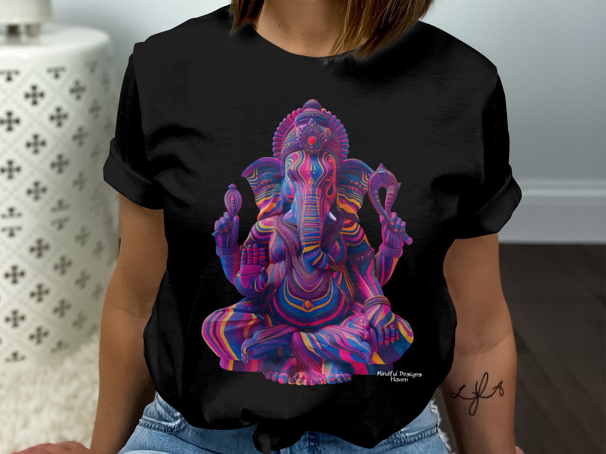 Modern Art Ganesha T-shirt, Meditative Pose Ganesh, Unique Spiritual ...