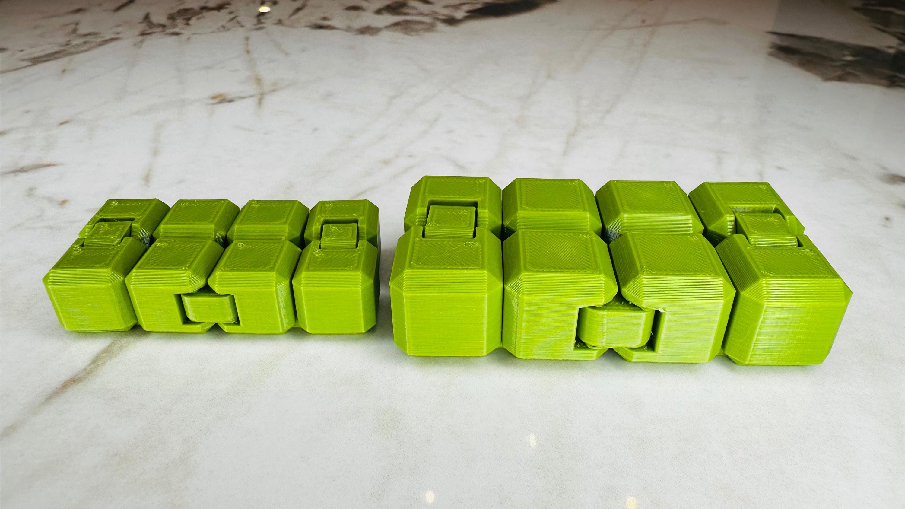 Infinity Cube Fidget Toy, Fits All Ages Articulated Holiday Gift for ...