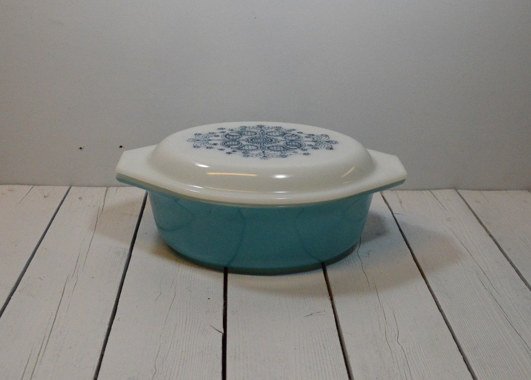 Vintage Pyrex Blue Doily Oval Casserole #043 With Lid - Etsy