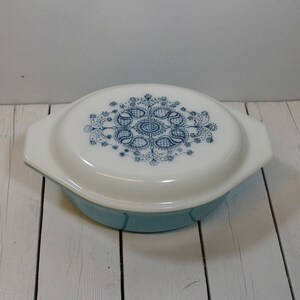 Vintage Pyrex Blue Doily Oval Casserole #043 With Lid - Etsy