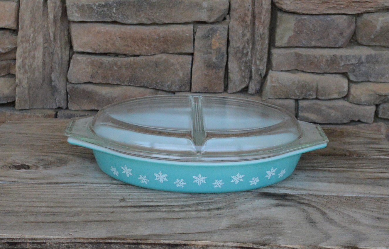 Vintage Pyrex Turquoise Snowflake Divided Dish 063 With Lid - Etsy