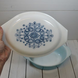 Vintage Pyrex Blue Doily Oval Casserole #043 With Lid - Etsy