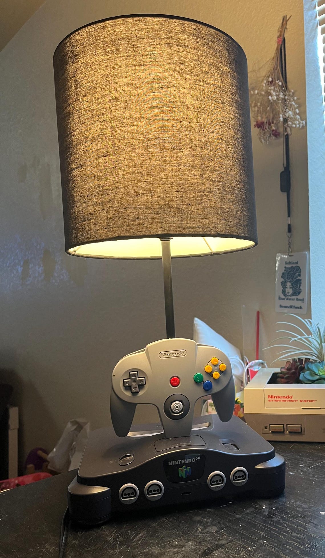 Nintendo 64 Custom Desk Lamp W/ USB Port - Etsy