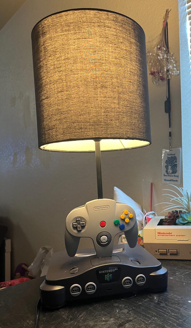 Nintendo 64 Custom Desk Lamp W/ USB Port - Etsy