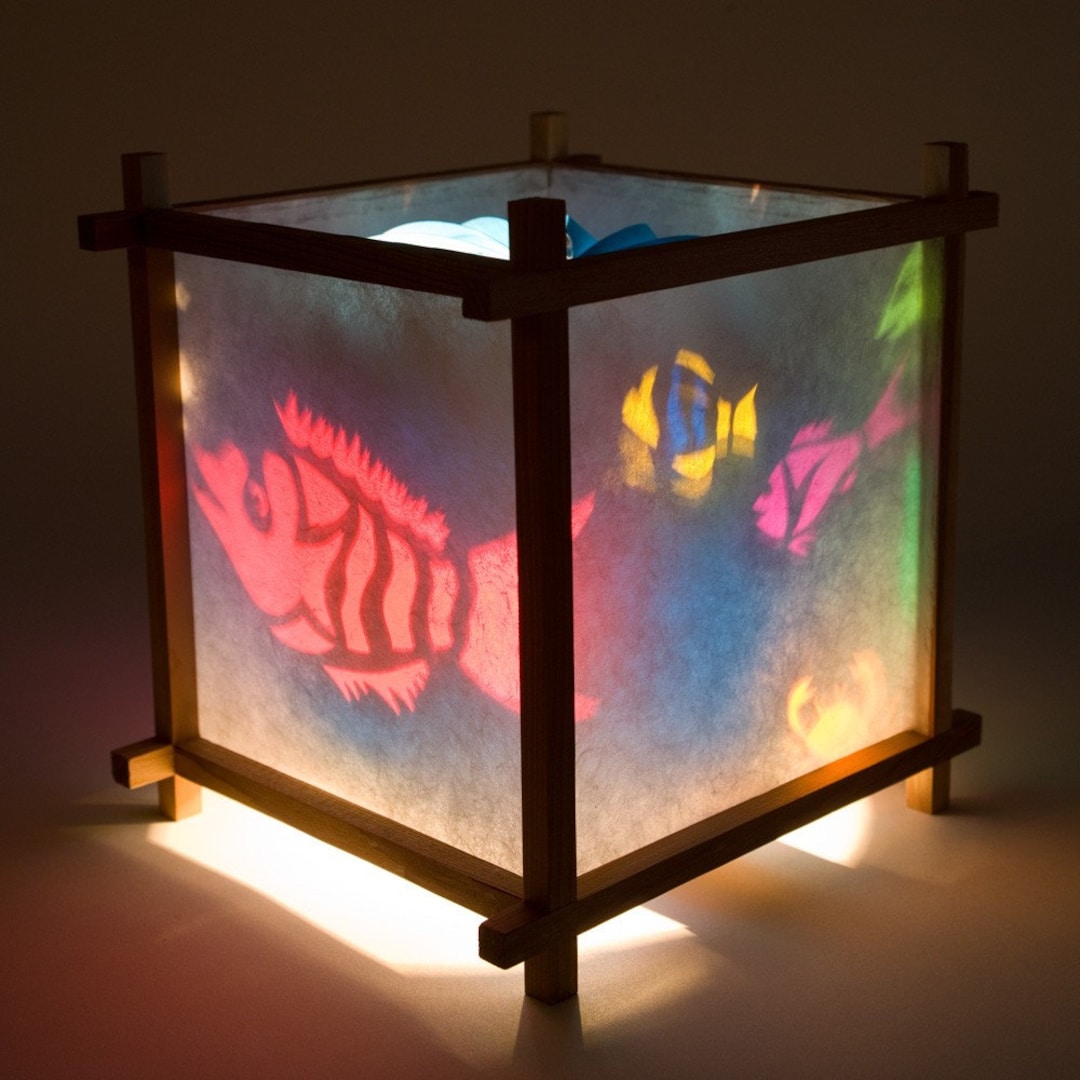 Red Fish Harmony Lantern, Spinning Table Lamp, Soothing Nite Light ...