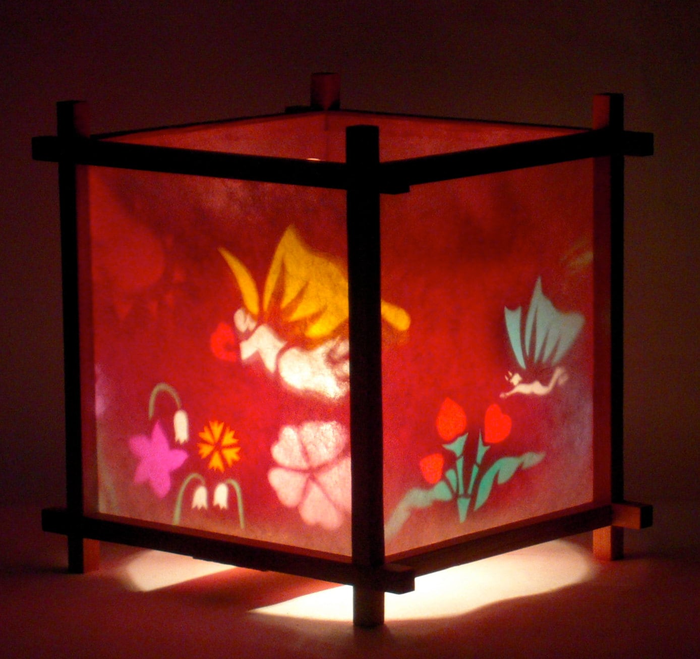 Spinning Shadow Lamp