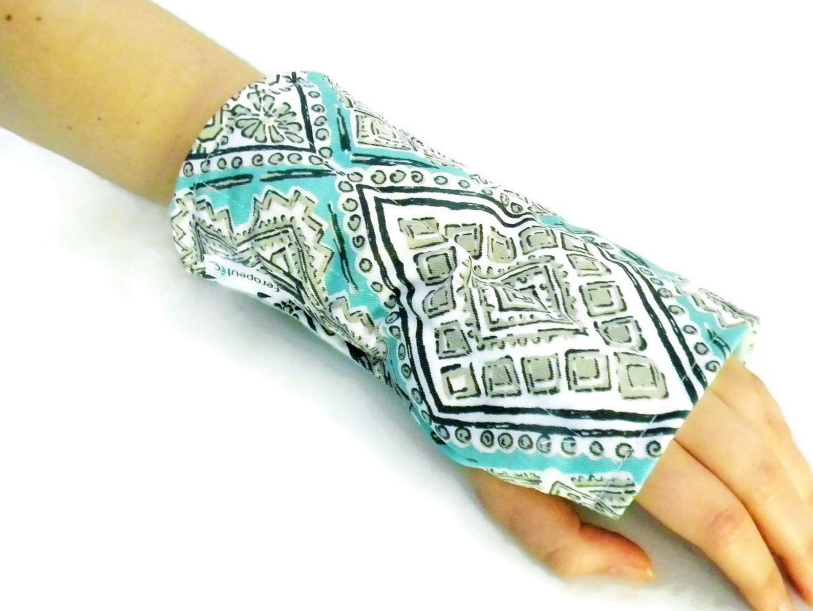 Heat Pack Wrist Warmer, Wrap for Wrist, Hot or Cold Pack, Microwave ...