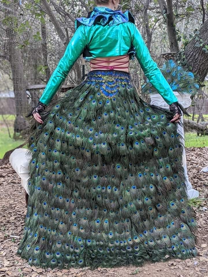 RENAISSANCE Renn Faire Peacock Feather Tail Train Full Length - Etsy