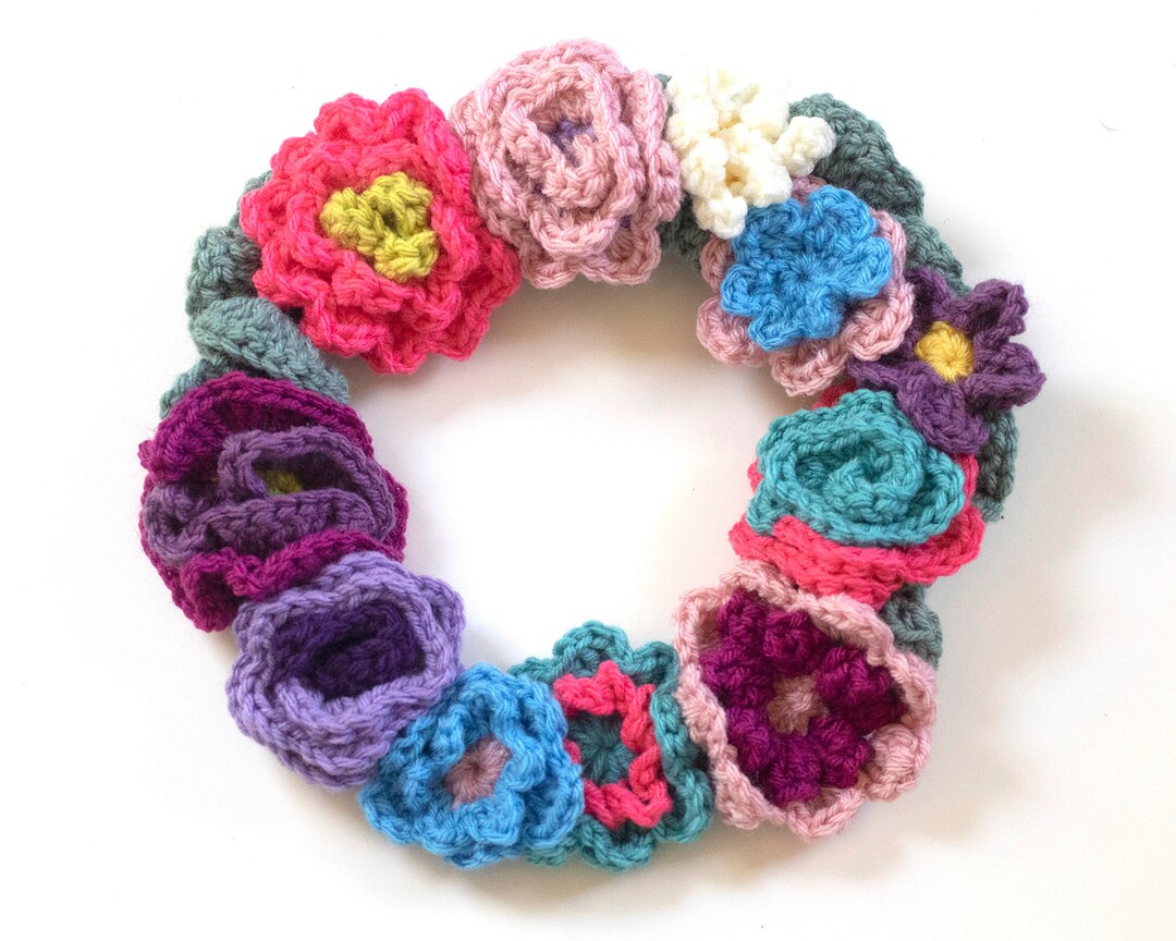 Hand Crocheted Flower Wreath, Boho Wall Decor, Gift for Woman - Etsy