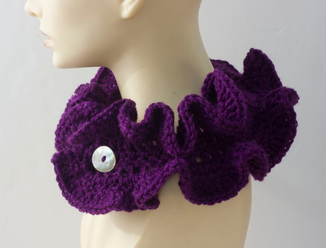 Easy Crochet Pattern for Buttoned Cowl Ruffled Neck Scarf - Etsy