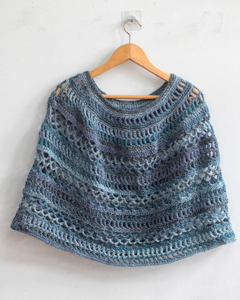Easy Lace Poncho Crochet Pattern for Worsted Weight Yarn - Etsy