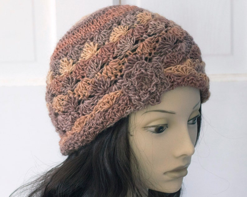 Easy Crochet Pattern Woman's Flower Cloche Hat - Etsy