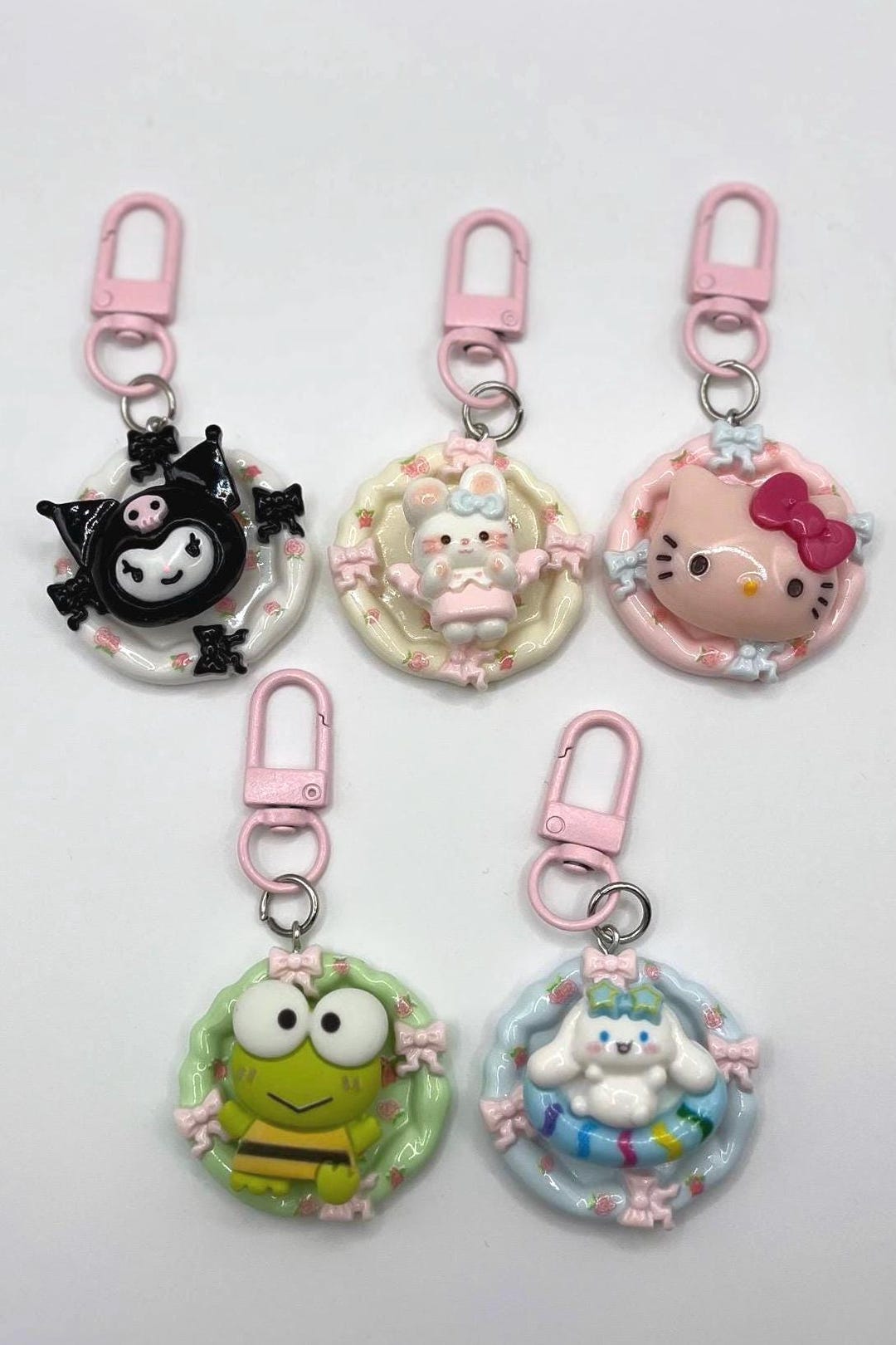 Customizable Handmade Spinning Keychain - Etsy