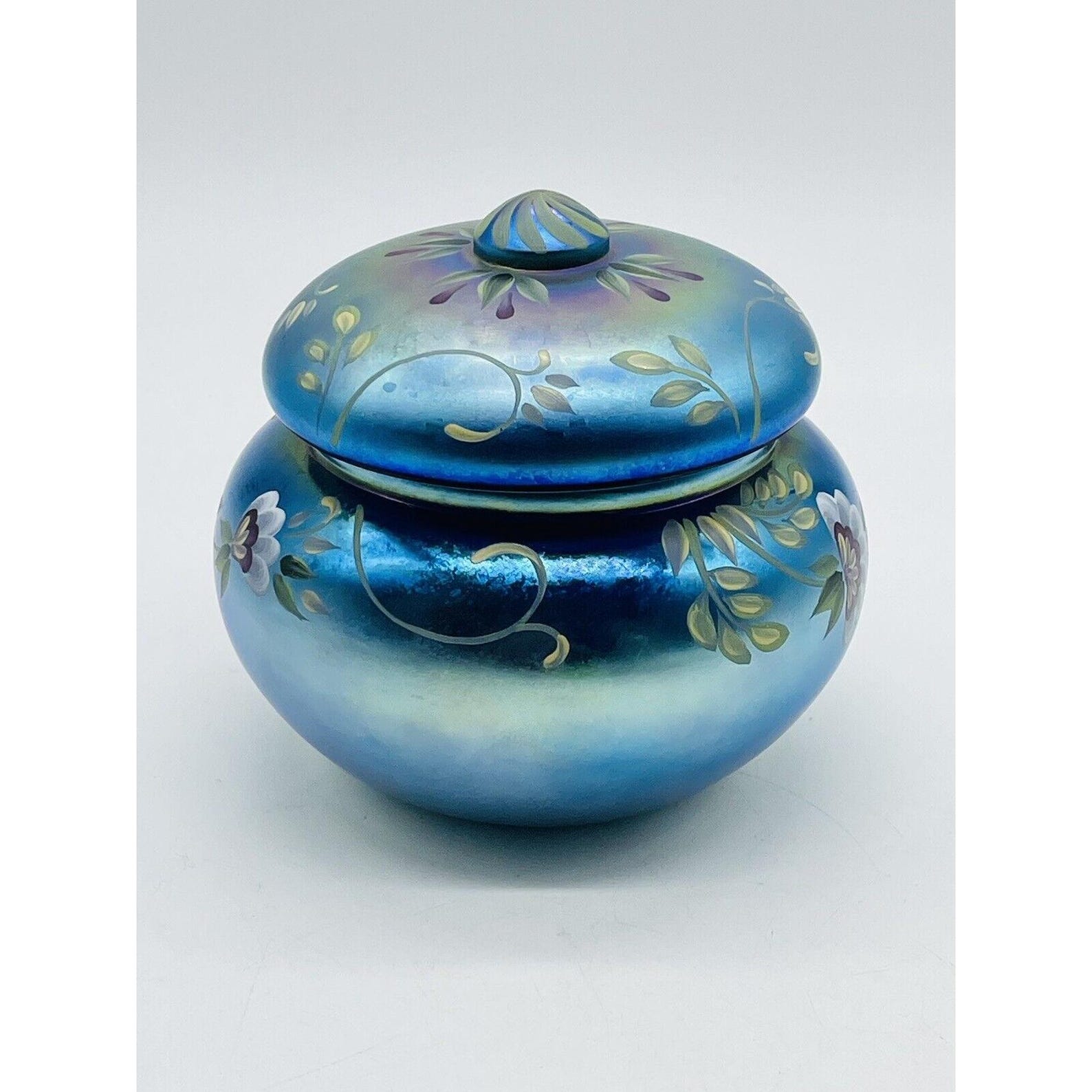 Fenton Puff Box Favrene Honor Collection - Etsy